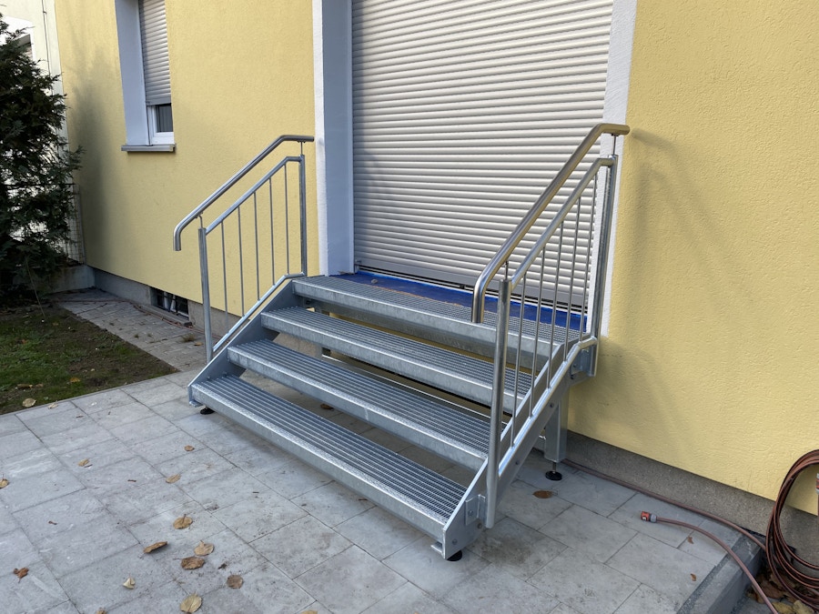 LP Metallbau in Hilpoltstein auf wlw.de